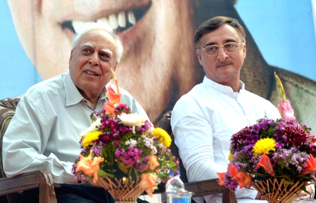 Rajya Sabha MP Kapil Sibal with Congress MP Vivek Tankha