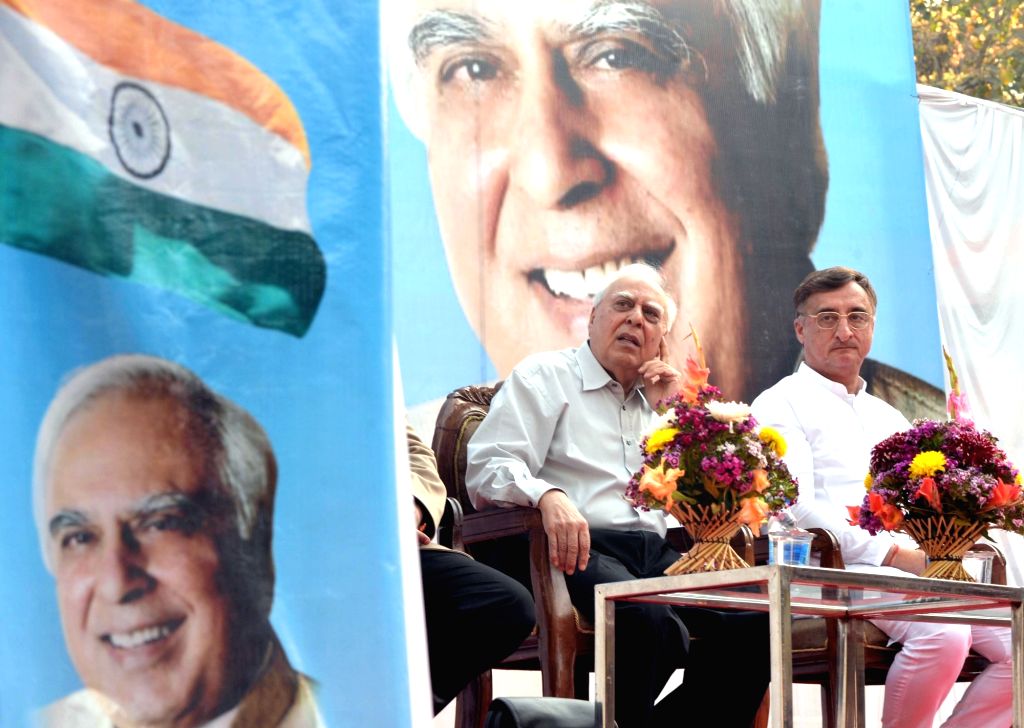 Rajya Sabha MP Kapil Sibal with Congress MP Vivek Tankha