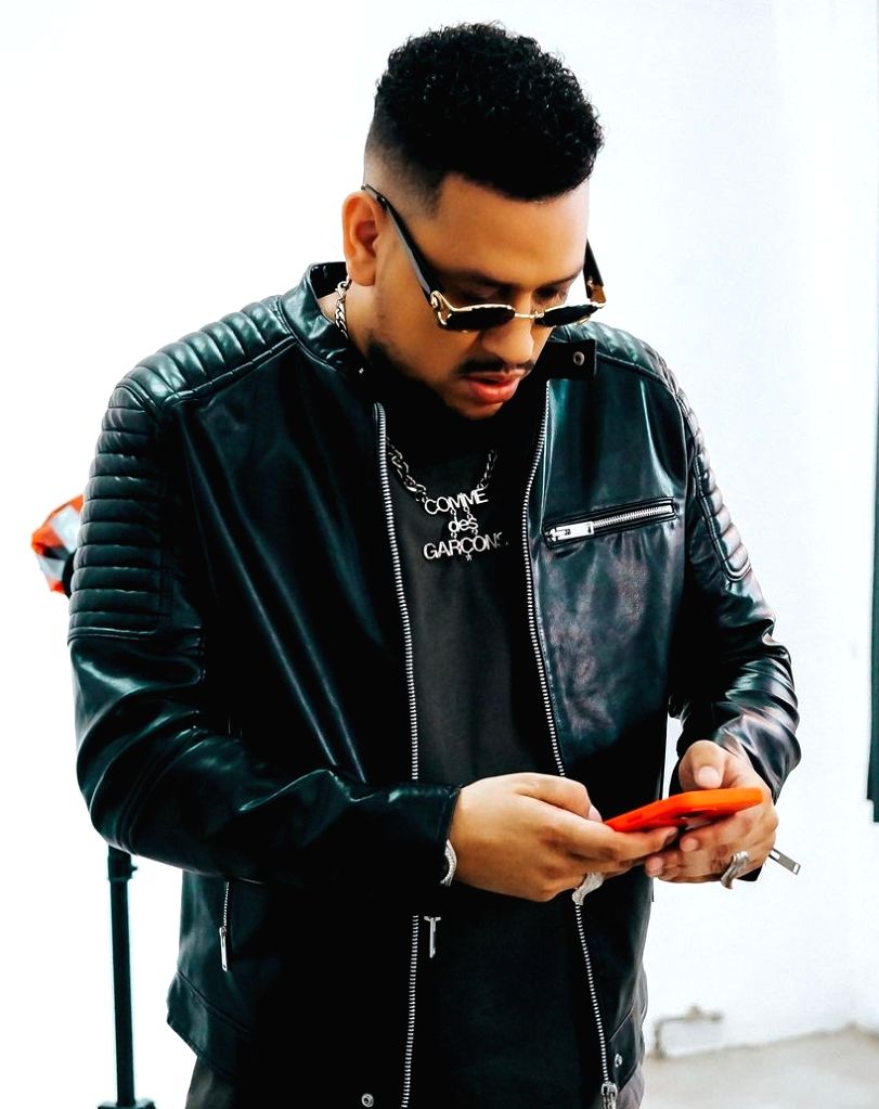 Free photo : Rapper Kiernan 'AKA' Forbes killed in nightclub shooting