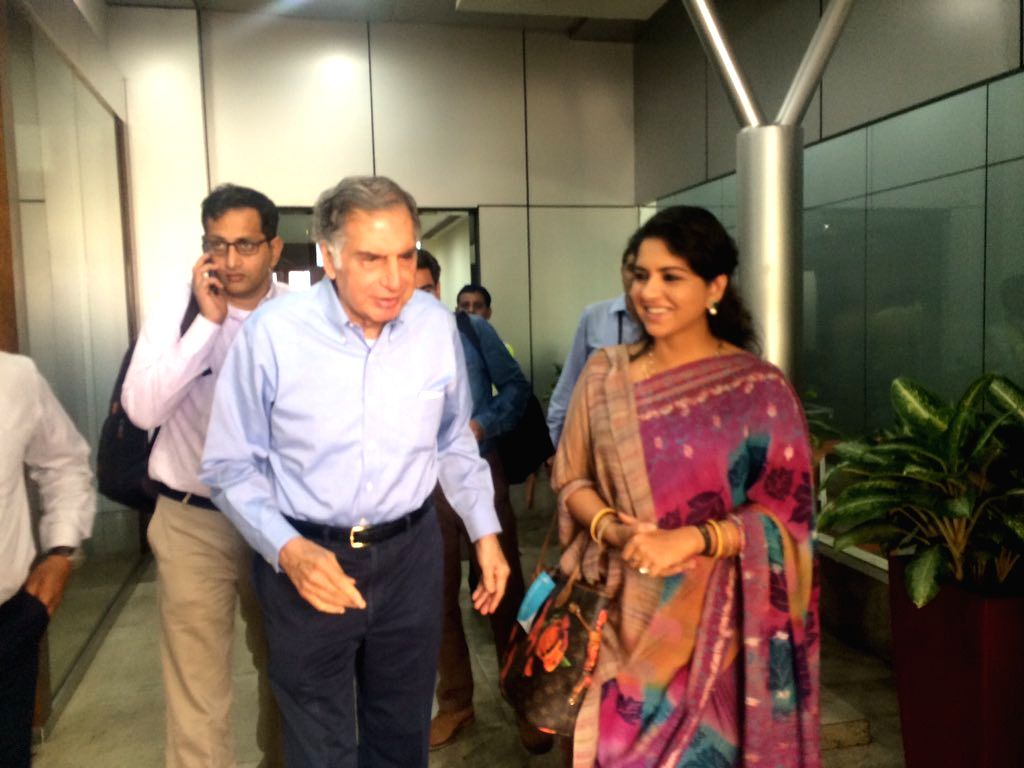On 79th birthday, Ratan Tata meets RSS chief in Nagpur (Lead) (With Image)