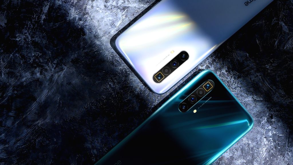 Free Photo: realme launches two 4G flagship smartphones in India