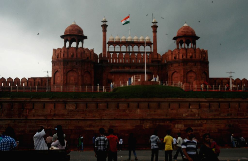 Anti-CAA stir: Despite pleas, protests at Red Fort continue