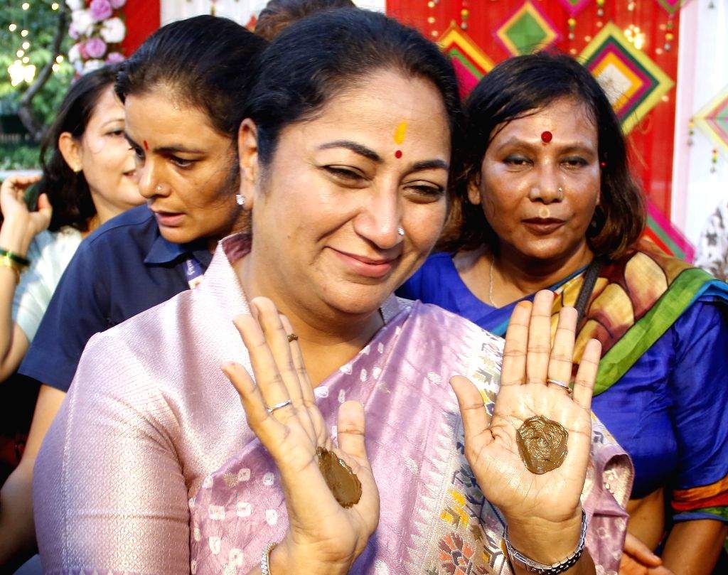 Rekha Gupta Attends Teej Celebrations
