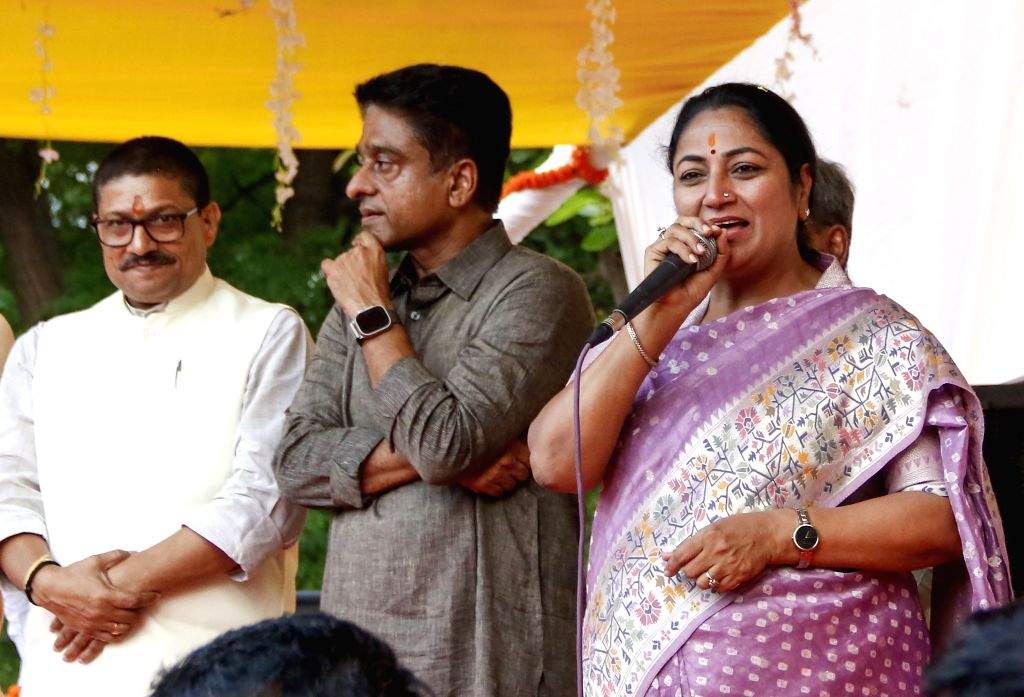 Rekha Gupta Attends Teej Celebrations