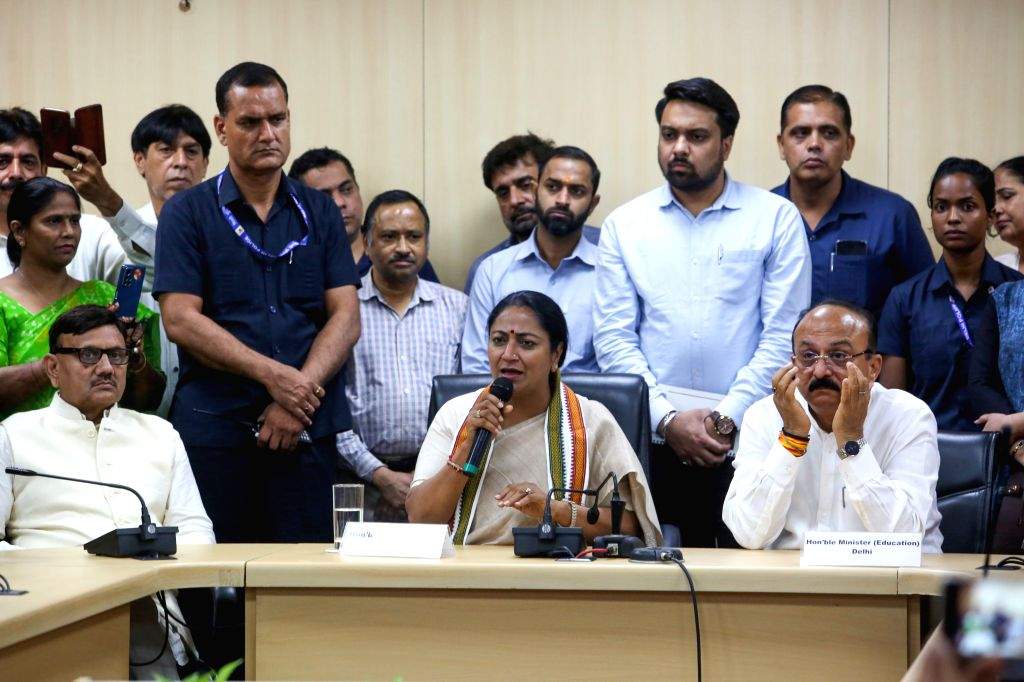 Rekha Gupta interacts with parents