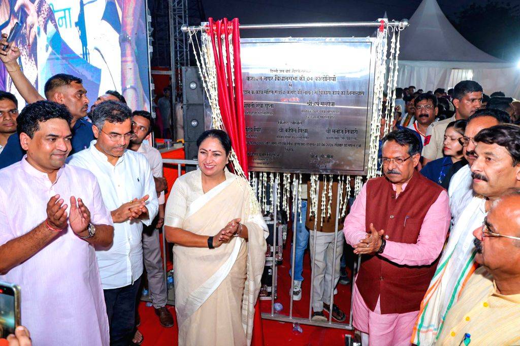 Rekha Gupta Lays Foundation Stone for Development Works