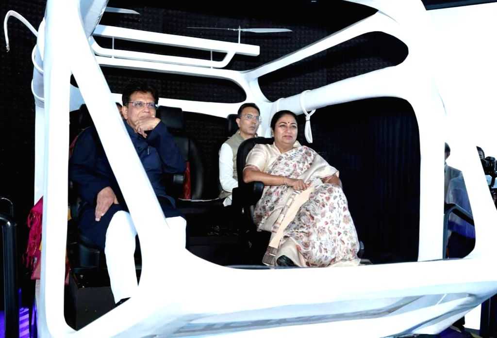 Rekha Gupta Visits Gati Shakti Experience Center