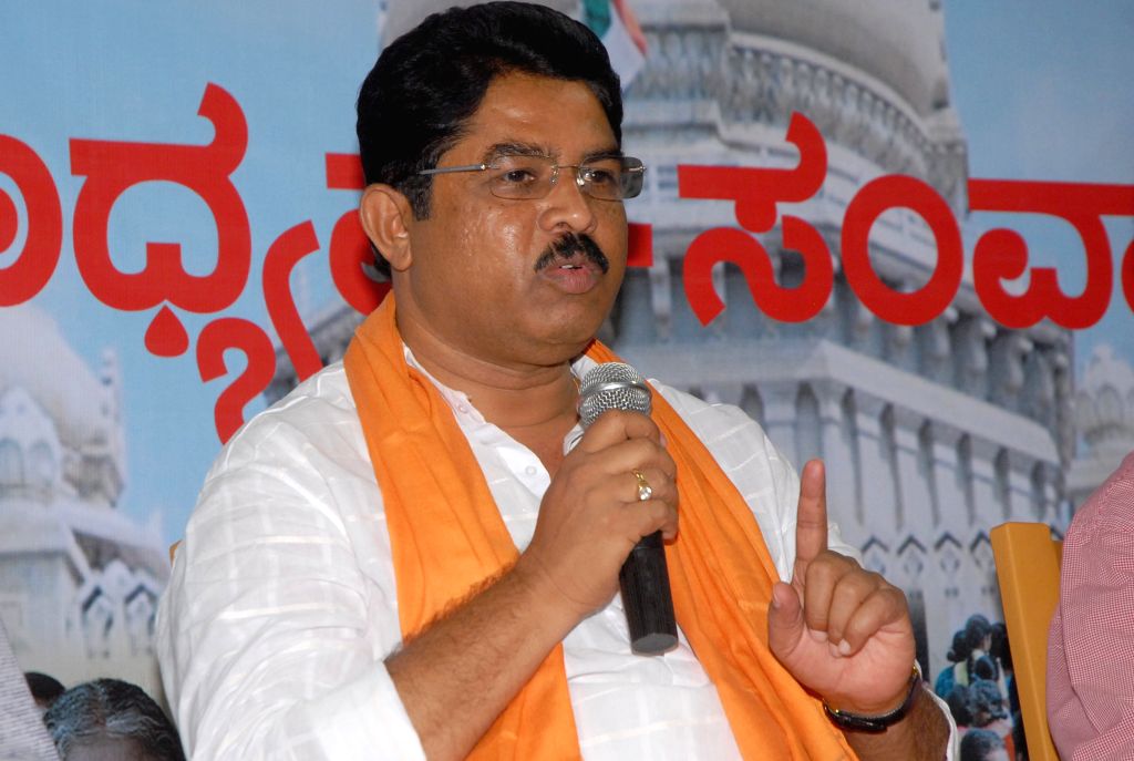 K'taka minister rules out another lockdown in Bengaluru (Ld)