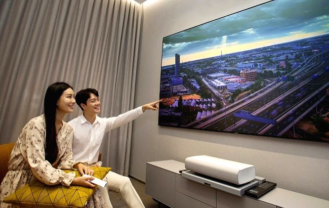 Samsung launches new home cinema projector 'Premiere'
