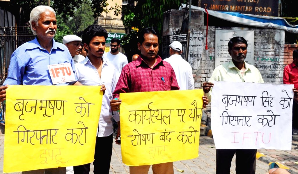 Samyukt Kisan Morcha members during their demonstration in support of ...