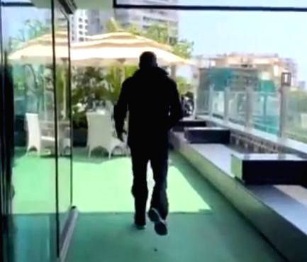 Sanjay Dutt's lockdown mantra: Eat well, stay healthy, keep exercising