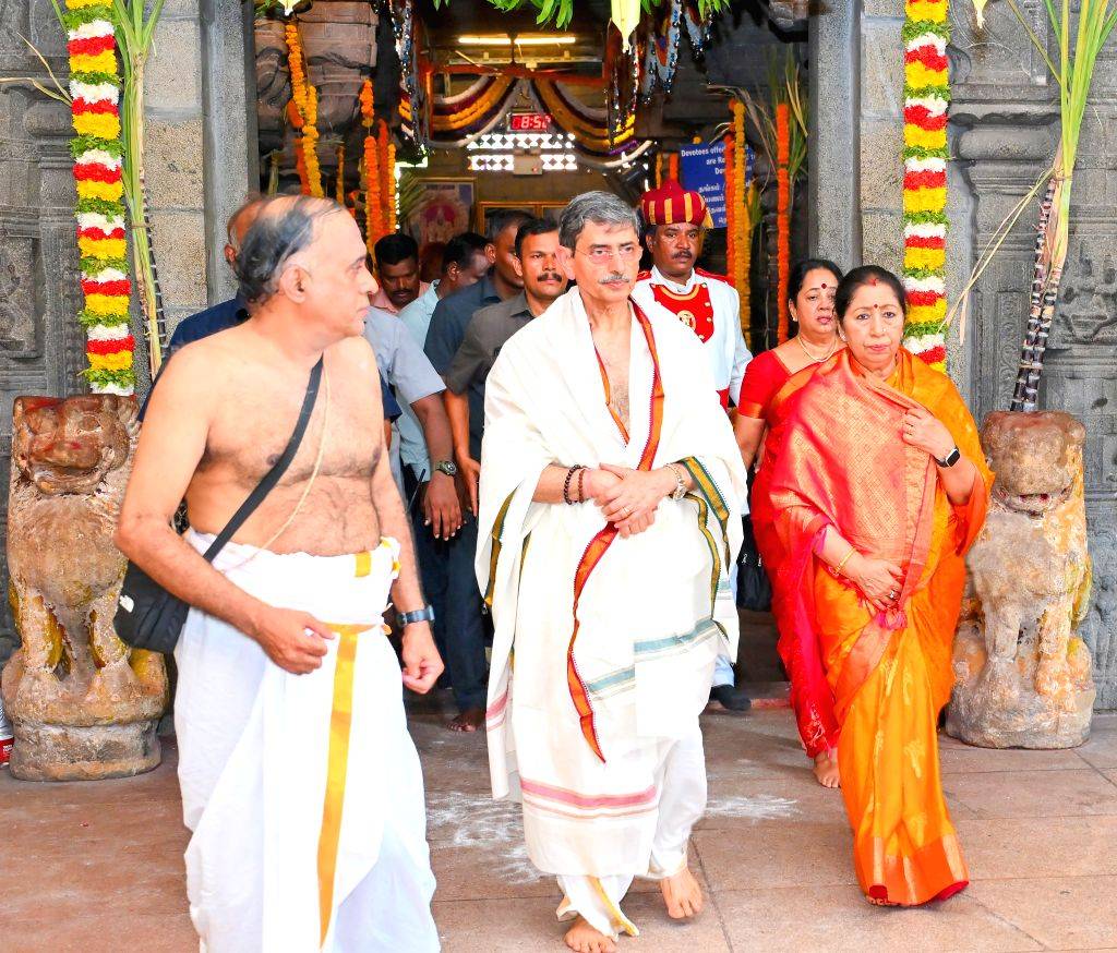 Sanyasa Sweekara Mahotsavam' at Kanchi Kamakoti Peetham