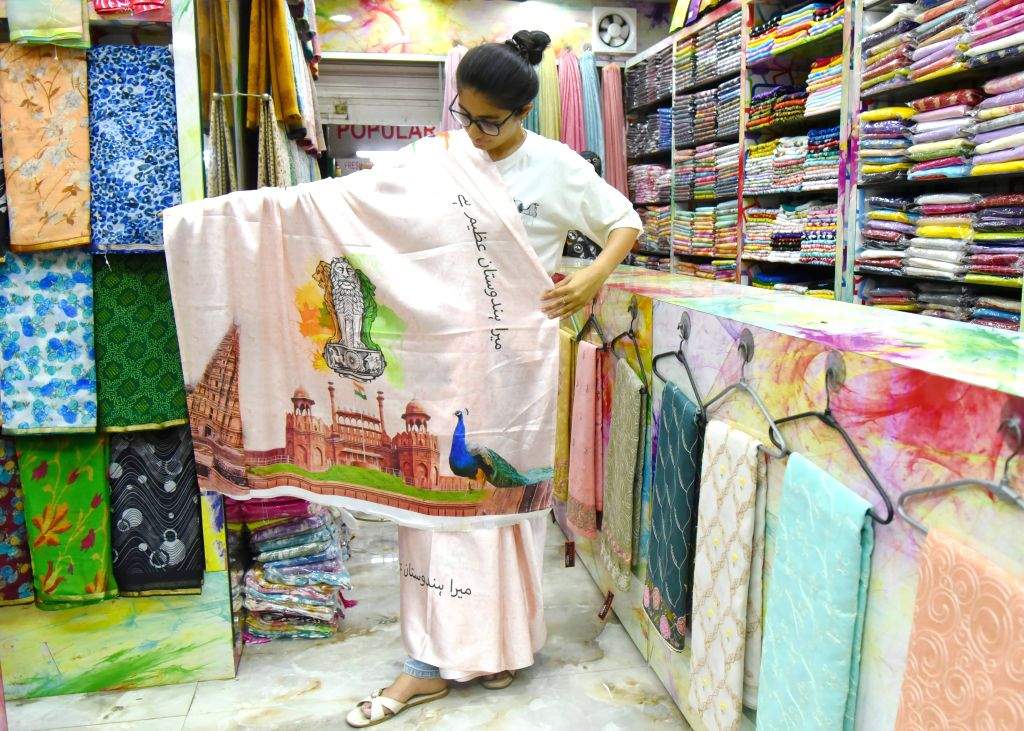 Saree Shop Displays Sarees Honoring Indian Soldiers' Victory