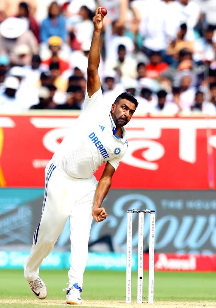 Second cricket test match between India and England