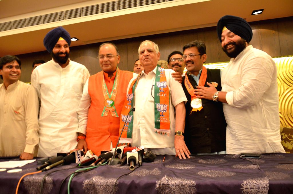 Darbari Lal joins BJP
