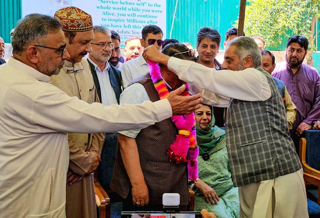 Senior political leader Khursheed Alam rejoins JKPDP at the party ...