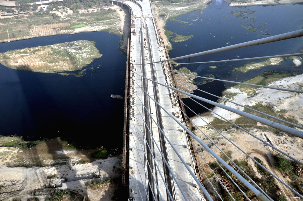 15 famous Bridges from around the World