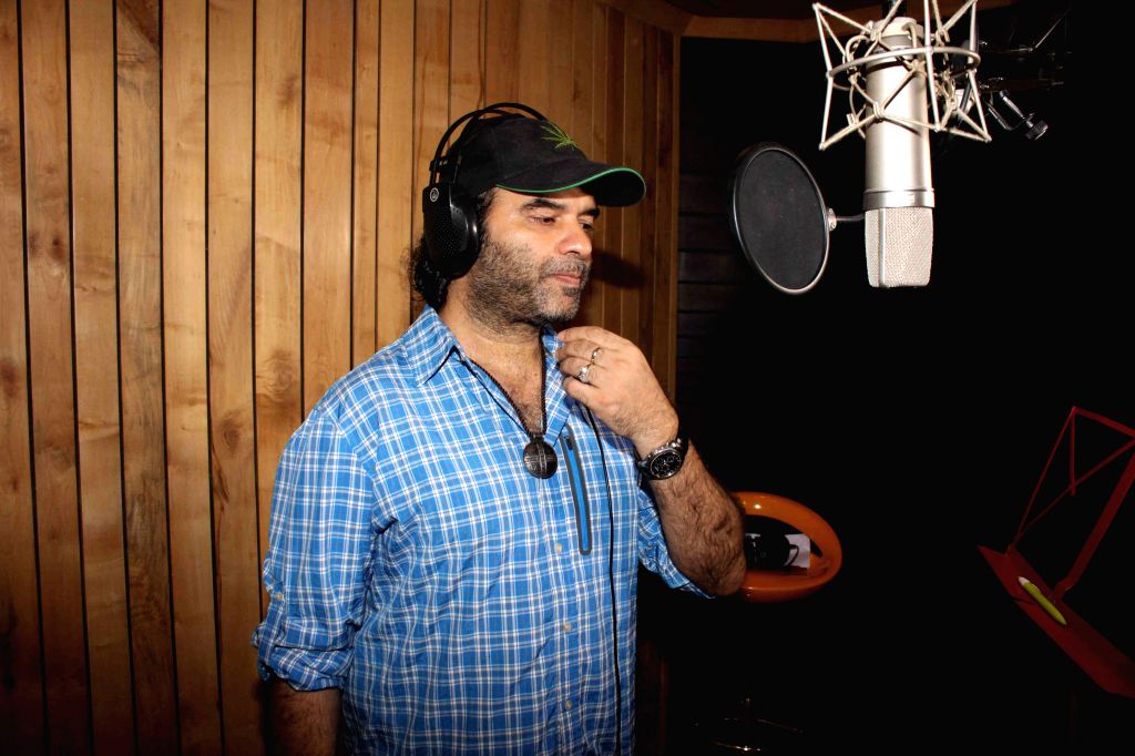 Mohit Chauhan recording song for film Once Upon A Time In Bihar