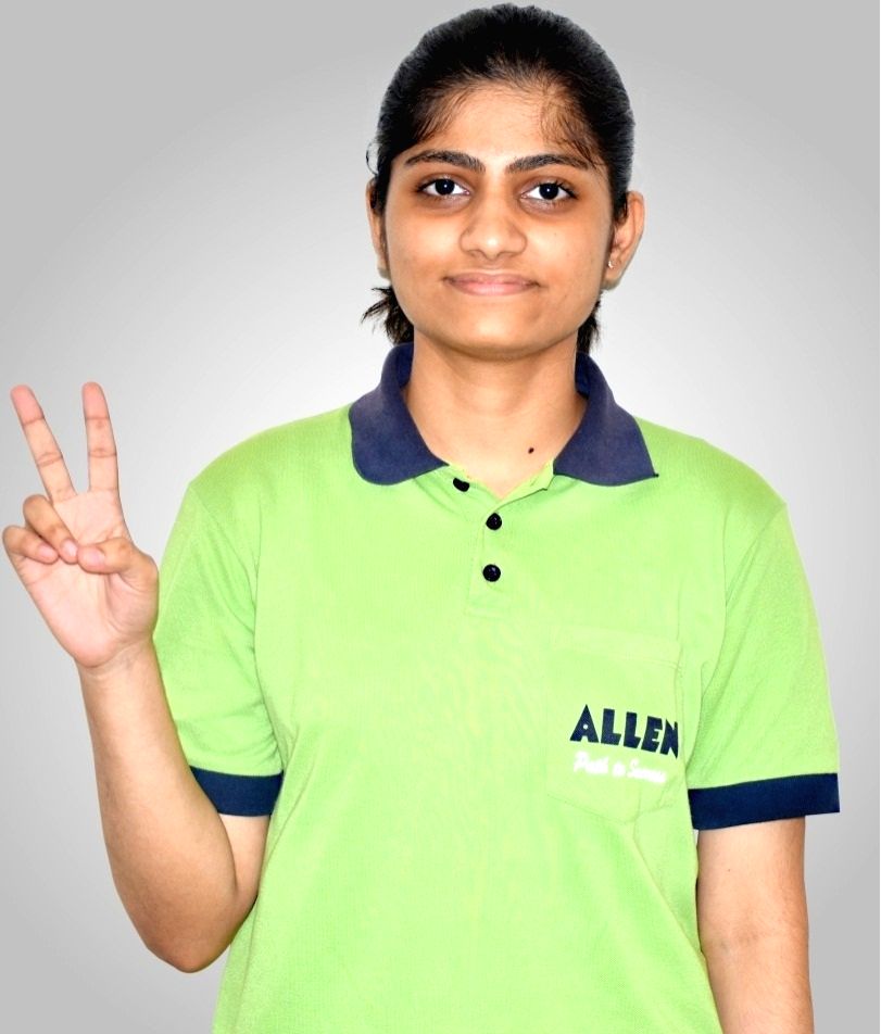 Free Photo :Sneha Pareek,JEE Main 2022 topper