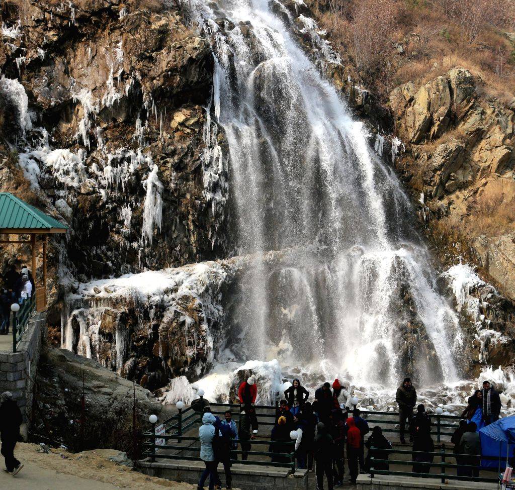 Snow fall in Kashmir
