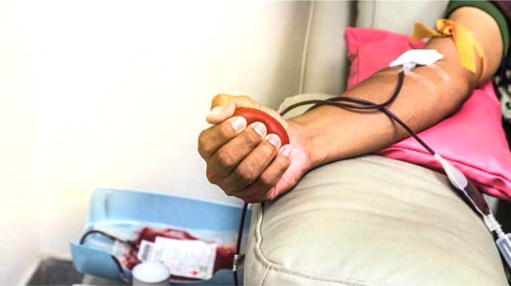 Sonia's birthday proves boon for 'blood-starved' Maharashtra