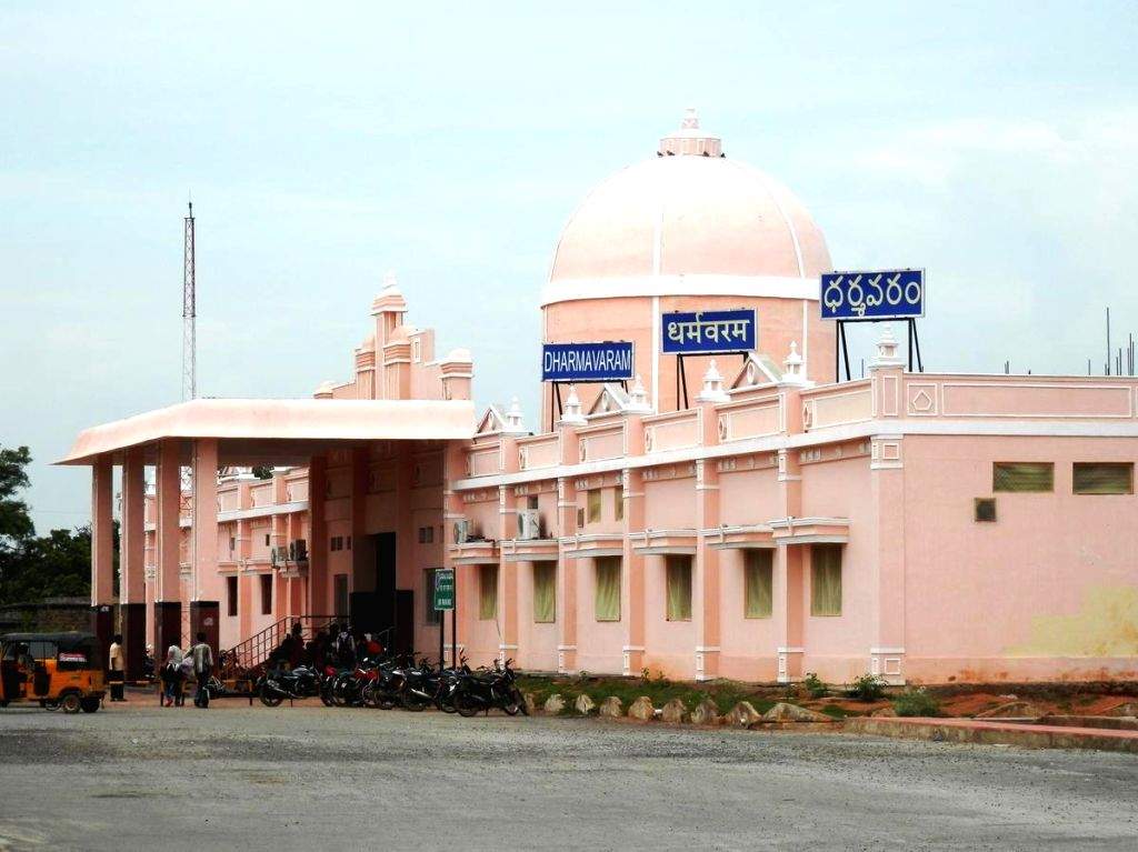 South Central Railway commissions 134 km of electrified lines