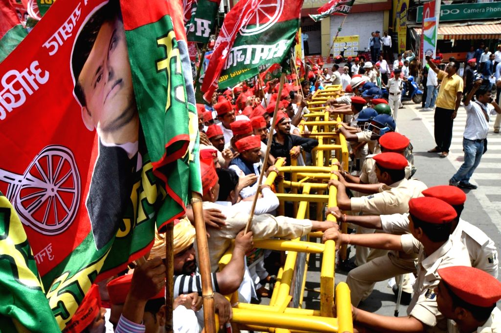 SP's Kisan Aakrosh march