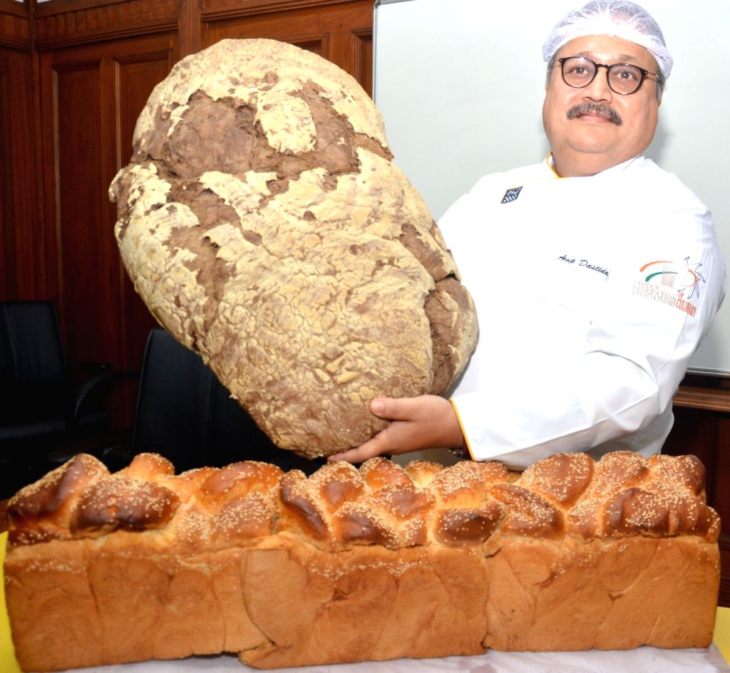 Bengalâ s largest bake bread
