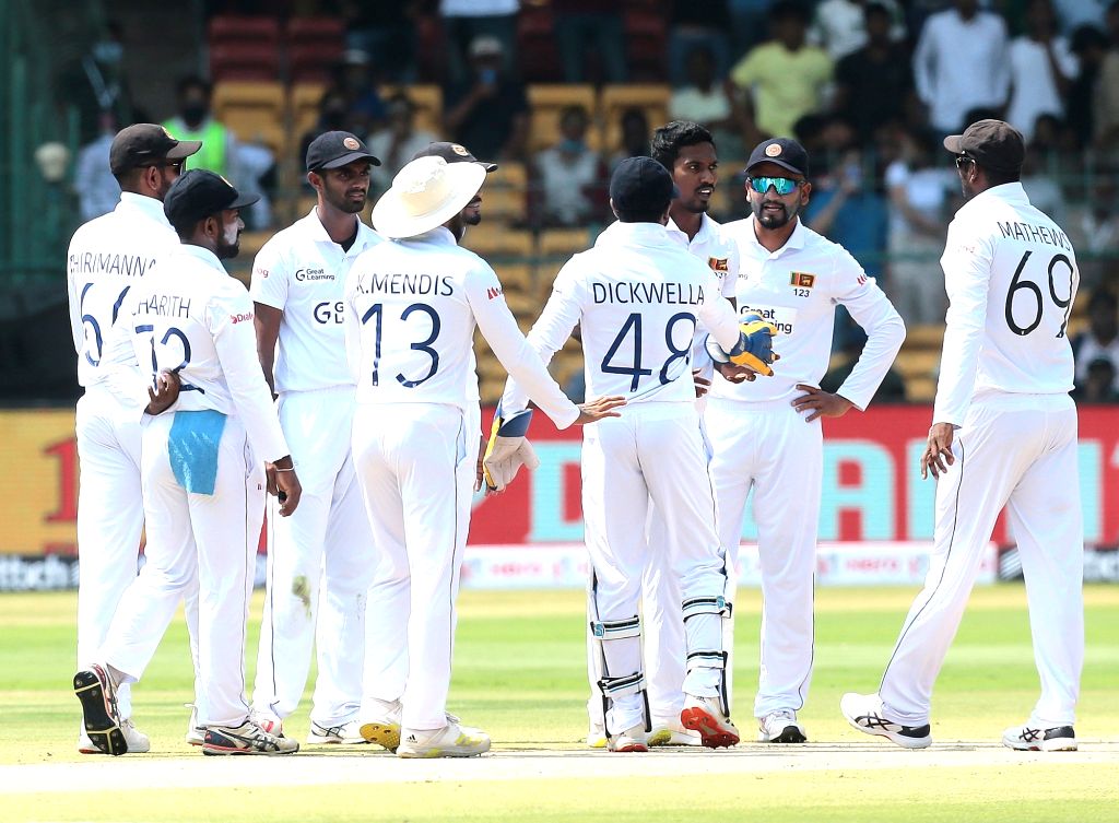 :Bengaluru:Sri Lankan players celebrate the dismissal of India's Mayank ...
