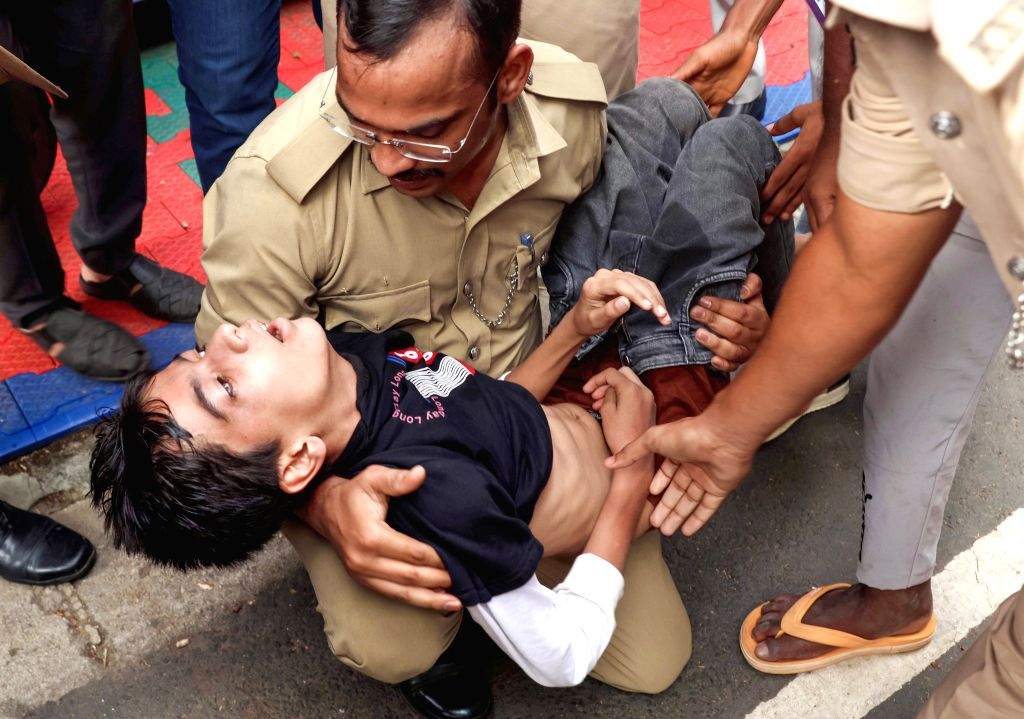 Stampede outside M. Chinnaswamy Stadium during RCB celebration in Bengaluru