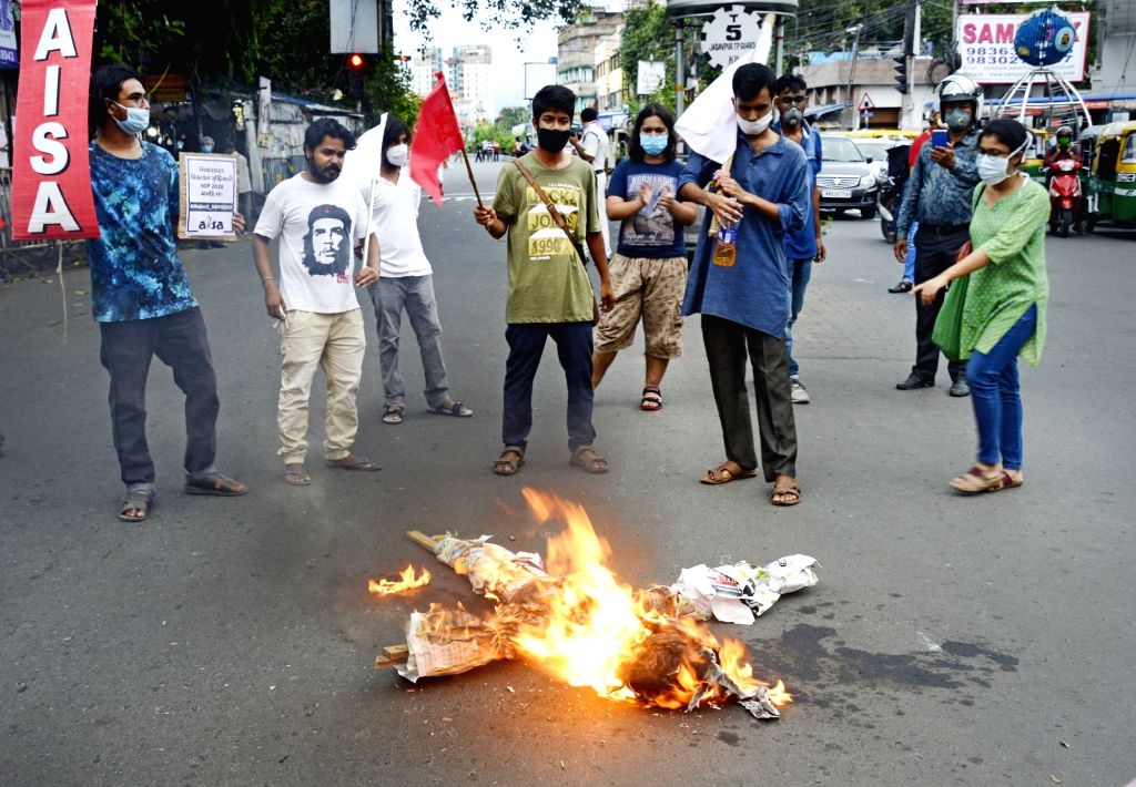 SFI, AISA protest against NEP 2020