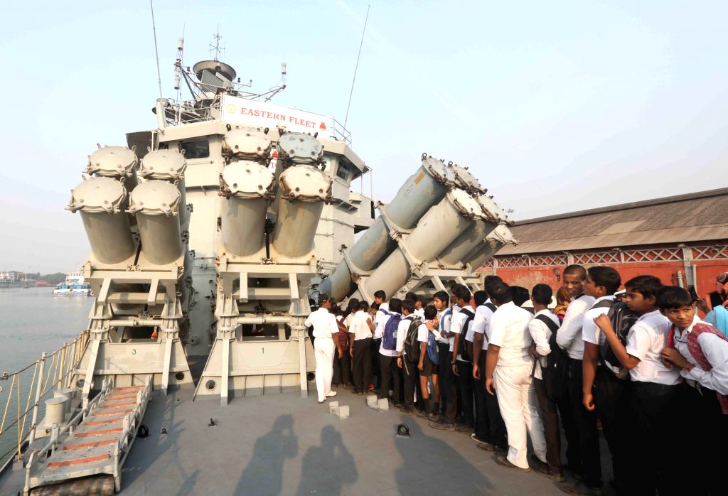 Students visit INS Kirch