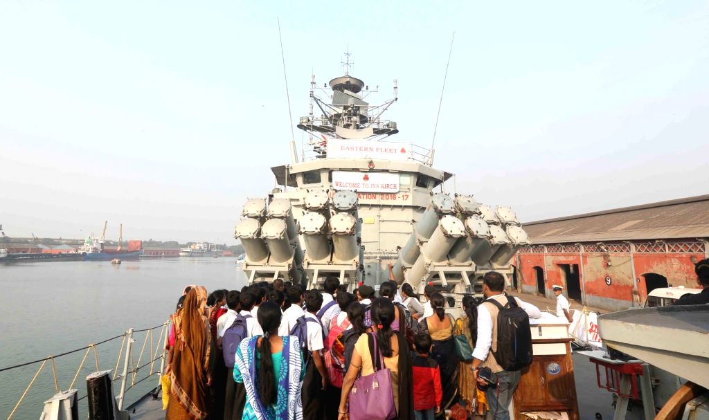 Students visit INS Kirch