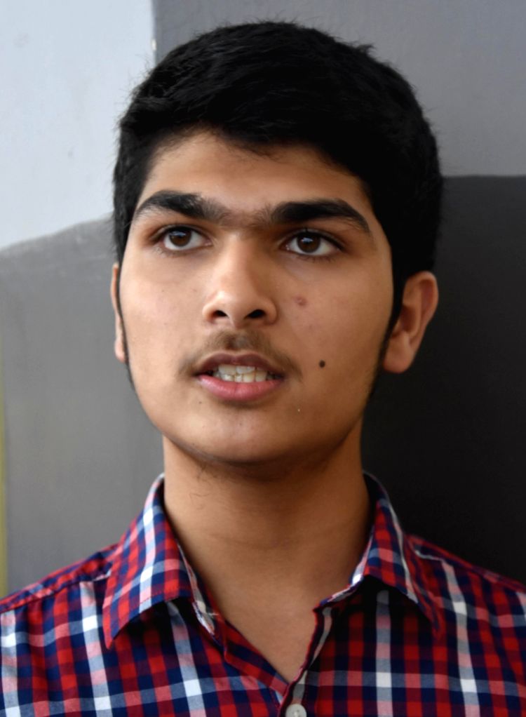 Karnataka SSLC Exam 2017 topper - Sumanth Hegde