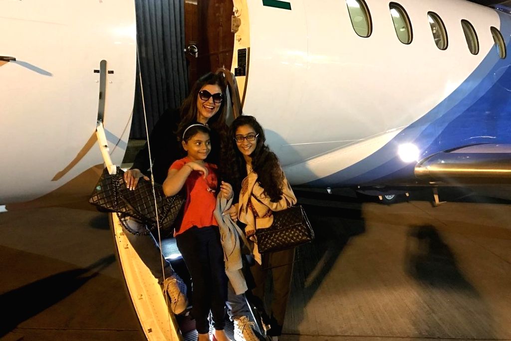 Free Photo:Sushmita Sen's daughter Renee set for debut in short film