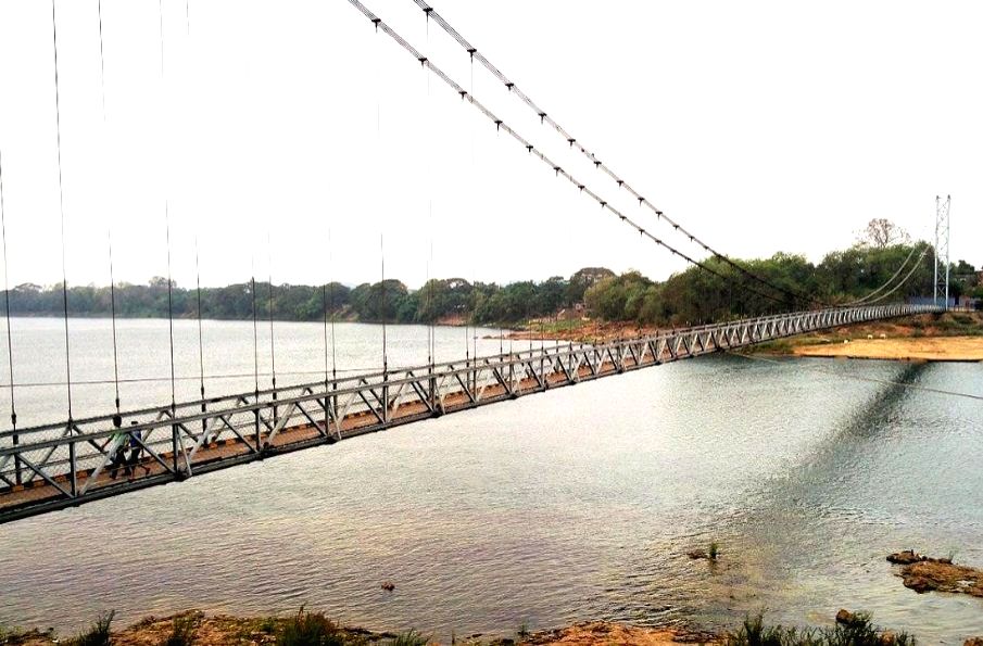 Free Photo : Suspension bridge in Odisha closed for one day for repair