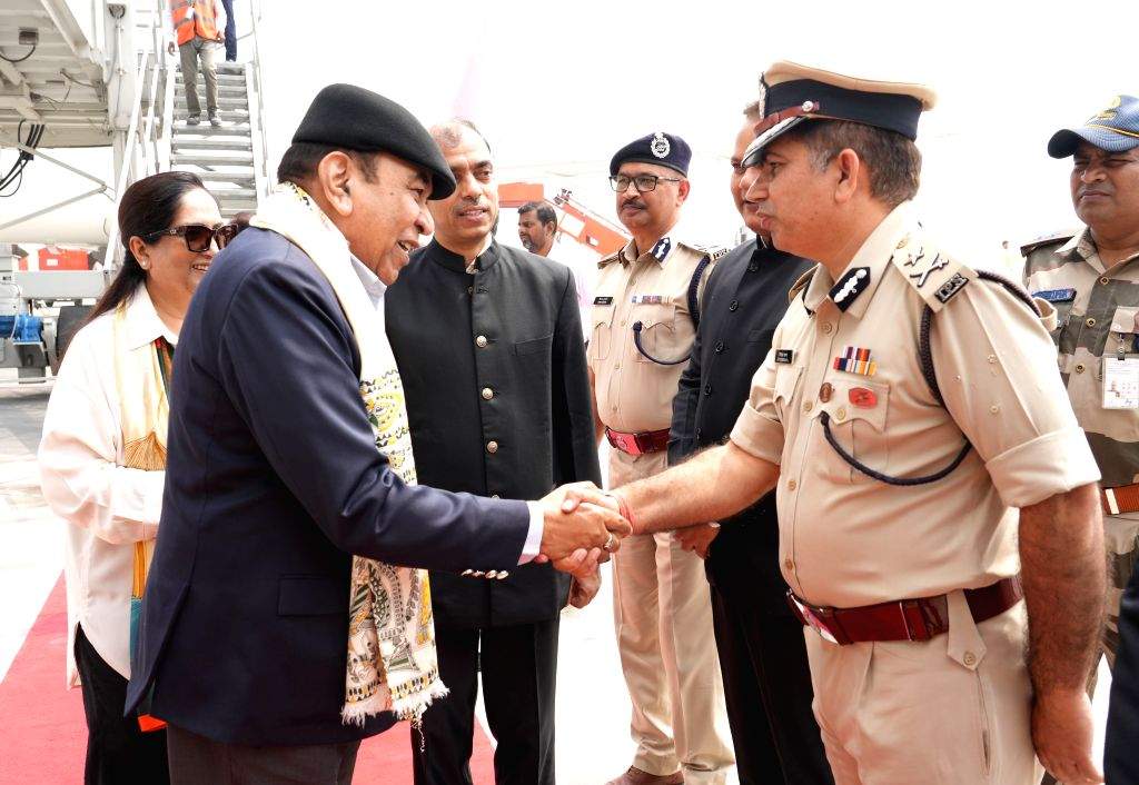 Syed Ata Hasnain Arrives in Patna