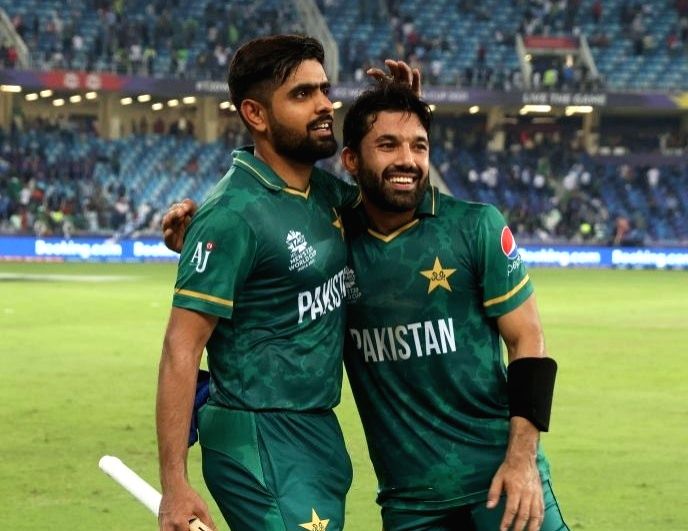Free Photo: T20 World Cup: Rizwan, Azam help Pakistan crush India by ...