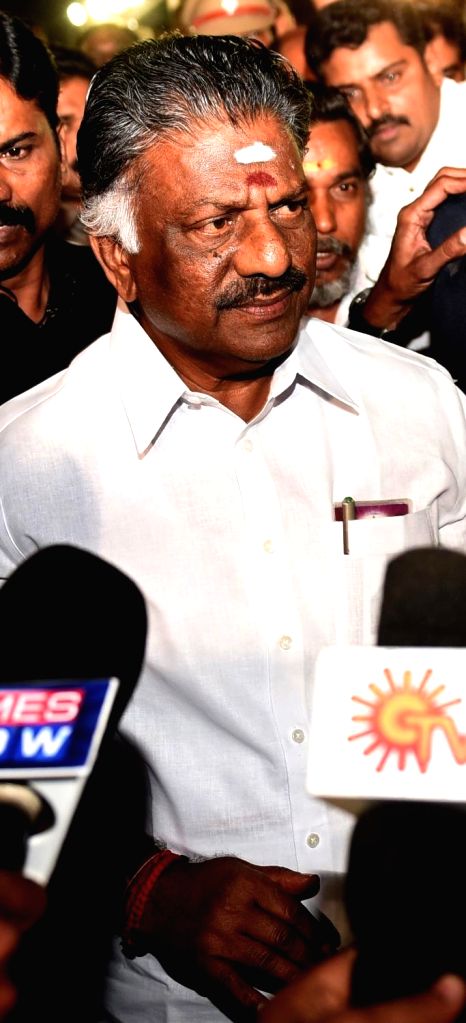 O. Panneerselvam at Jayalalithaa memorial in Marina beach