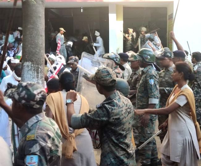 Free Photo: Tana Bhagat became aggressive during the gherao of the ...