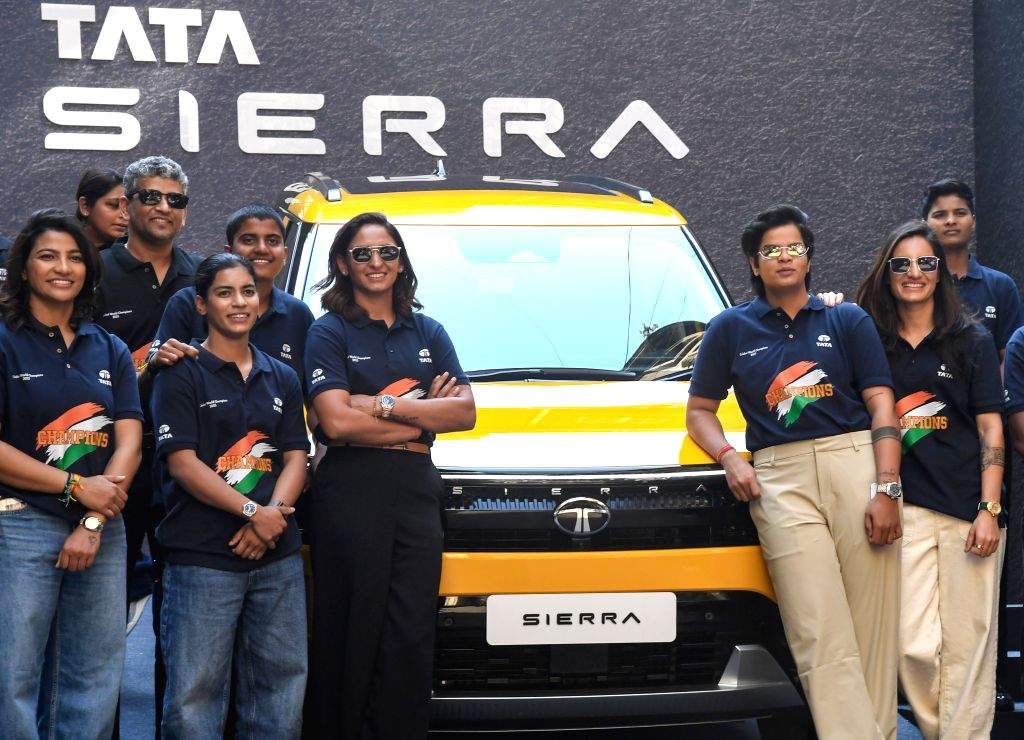 Tata Motors Honours World Cup-Winning Indian Women’s Cricket Team