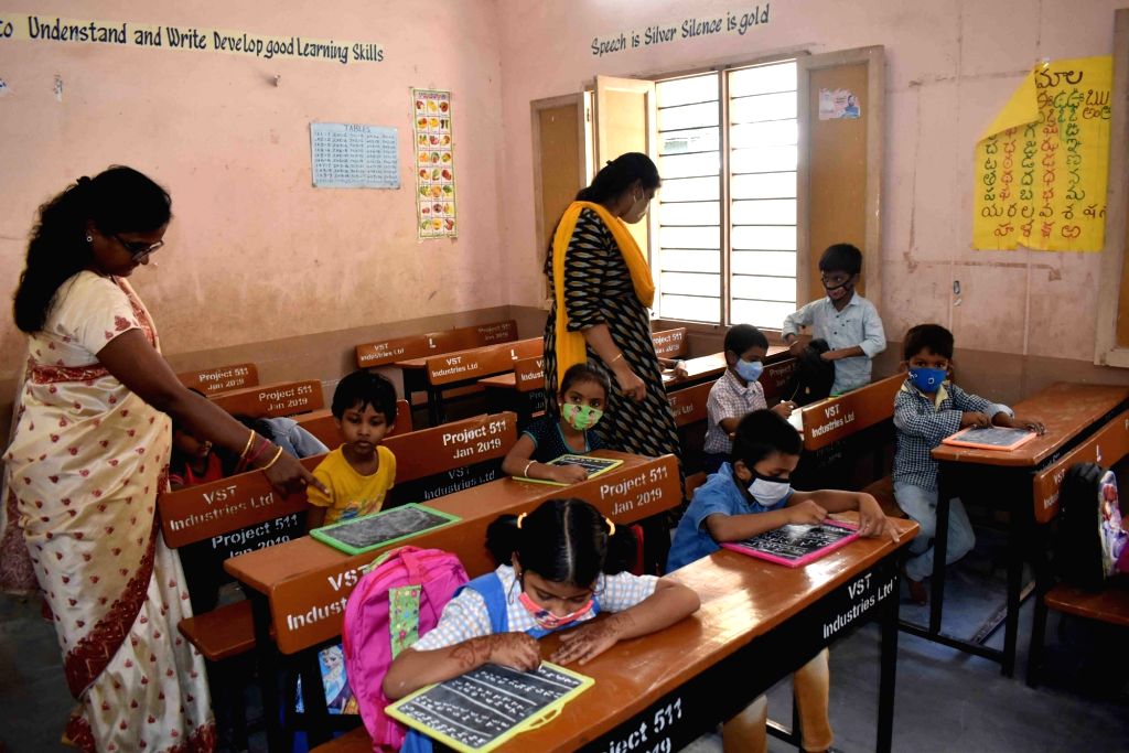 Teachers hopeful that TN govt will revive elementary educational ...