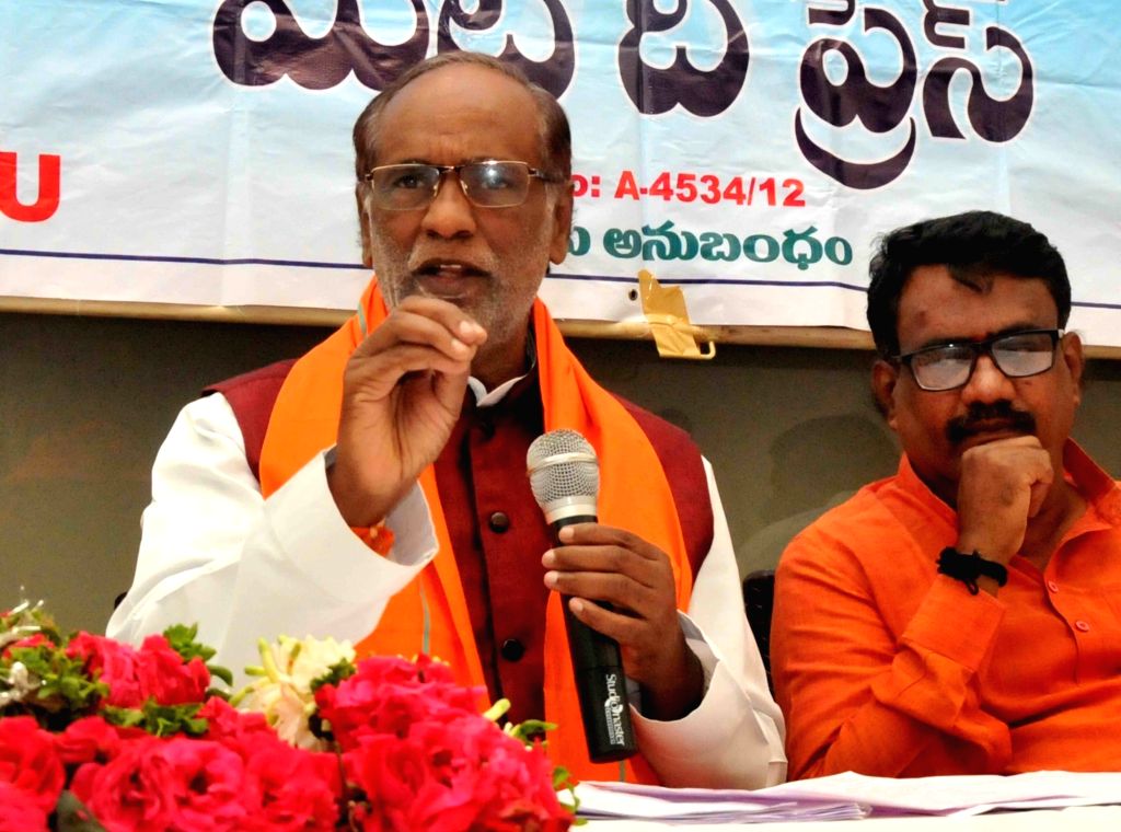 Telangana BJP chief on fast over BIE goof-up, held