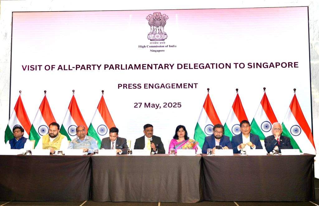 The all-party parliamentary delegation meets interacts with media