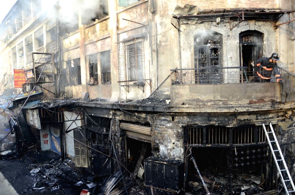Major fire in Mumbai building