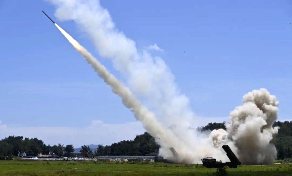 Taiwan Island:PLA Eastern Theater Command conducts long-range live-fire ...