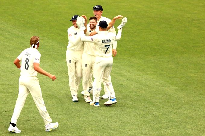 The Ashes, 5th Test: Australia 141/8 at dinner, lead by 256 runs