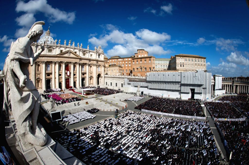 Pope Francis during his official induction ceremony on Saint Peter's ...