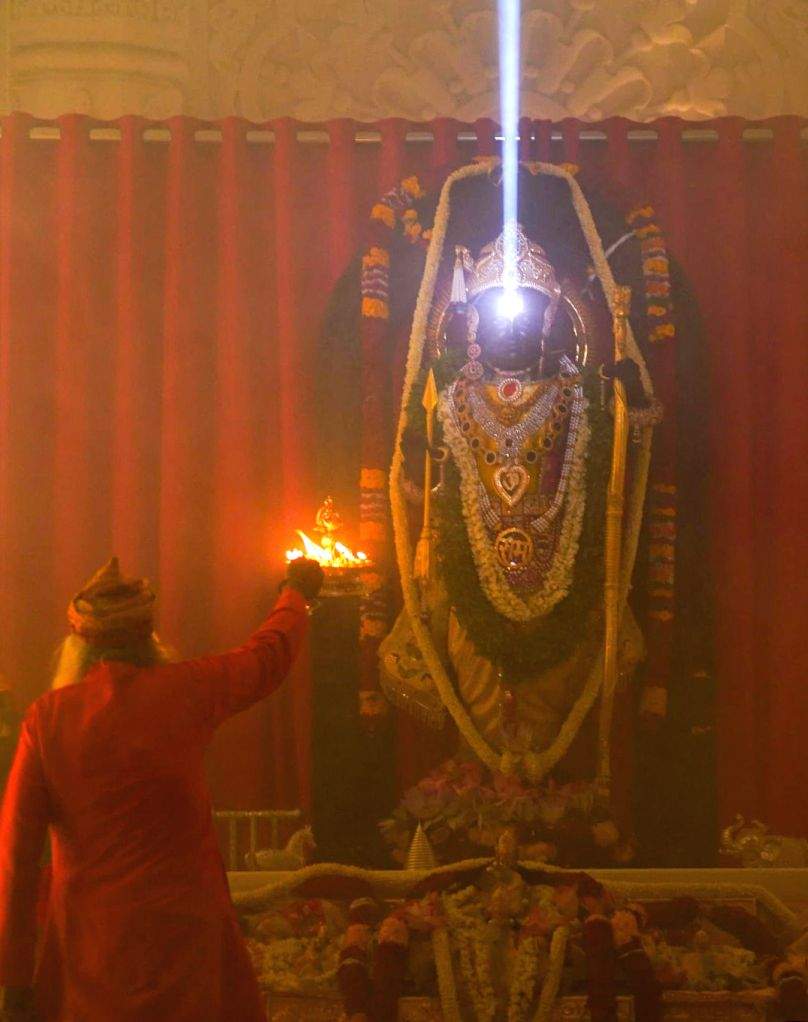The idol of Ram Lalla adorns 'Surya Tilak' on his forehead on the ...