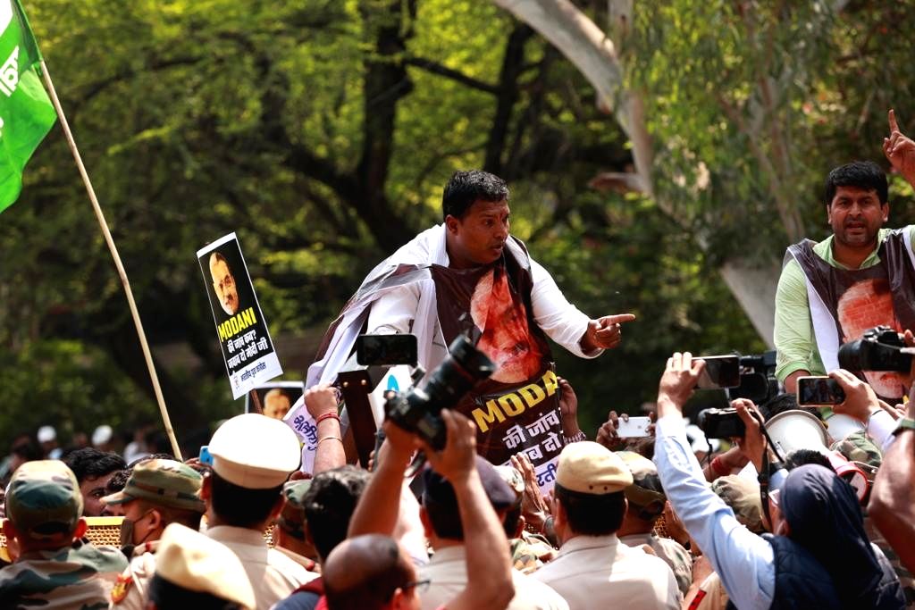 Free Photo : The Indian Youth Congress today gheraoed the Raj Bhavan in ...